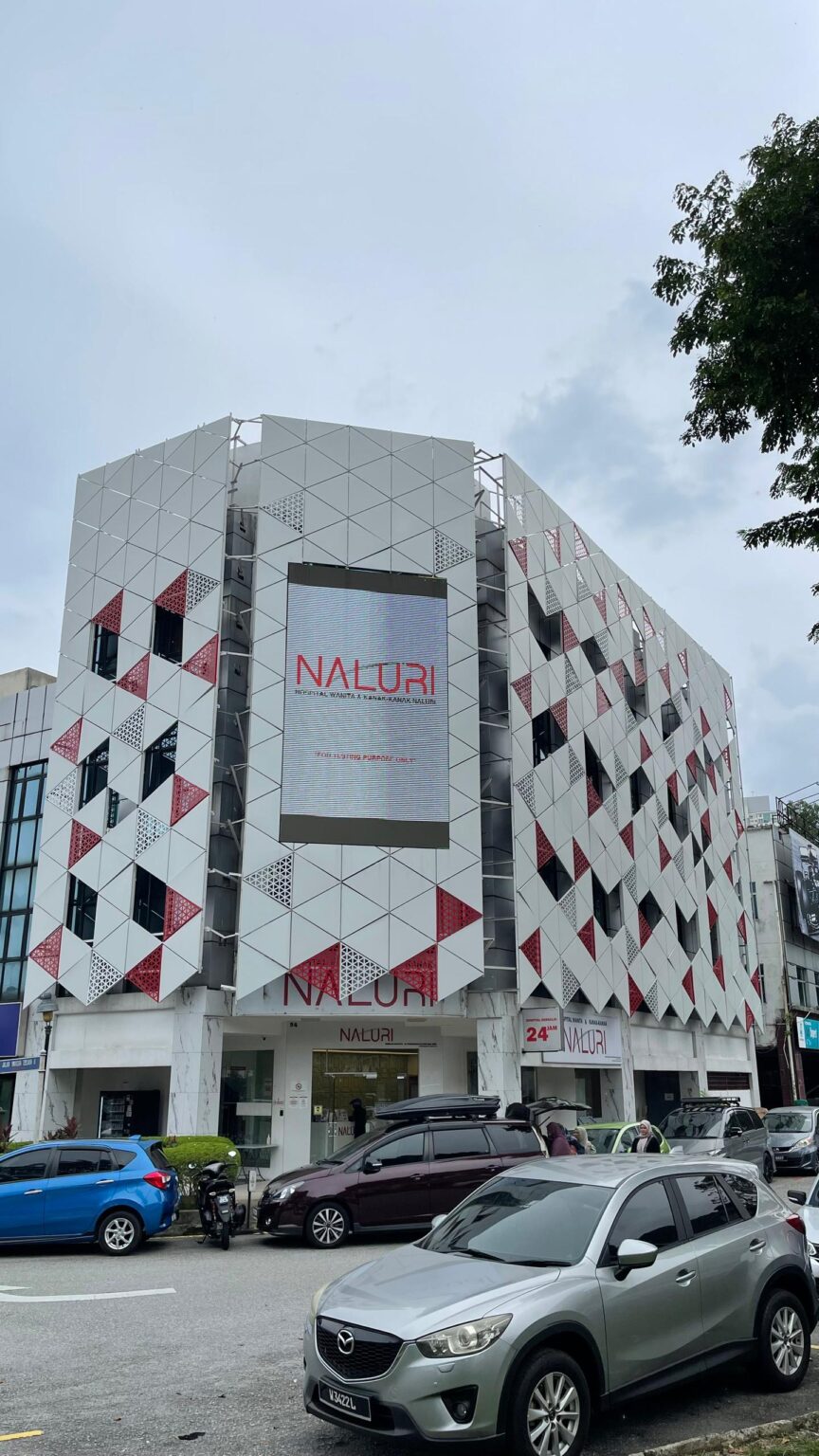 About Us - Hospital Wanita & Kanak-kanak Naluri